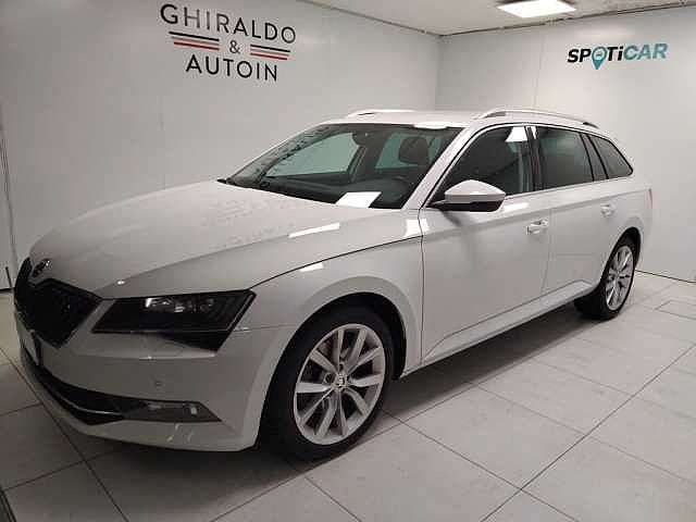 Skoda SuperbWagon 2.0 tdi Executive 4x4 190cv dsg 7m