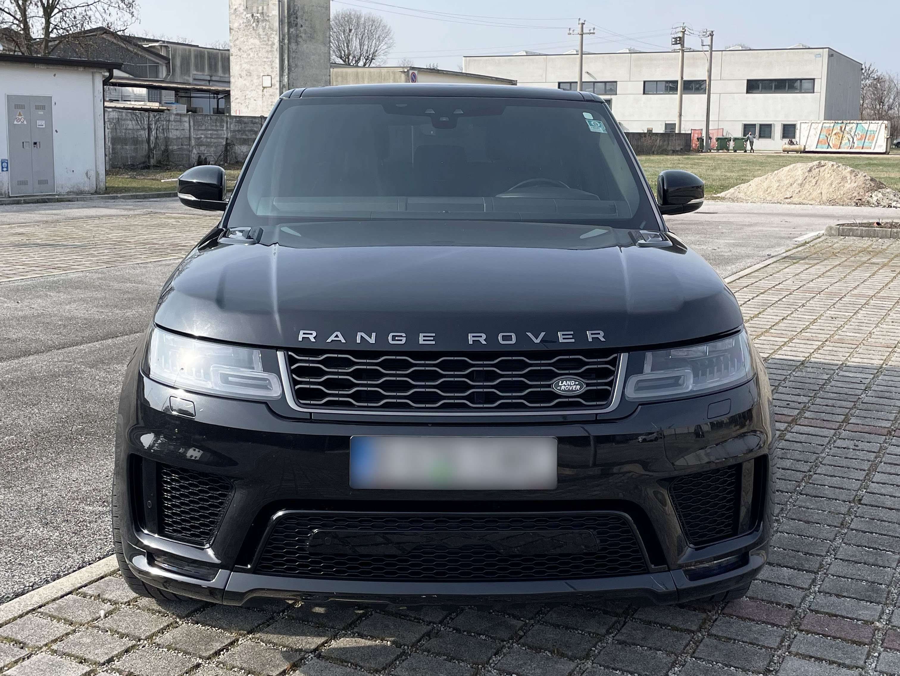 Land Rover Range Rover Sport3.0 TDV6 HSE Dynamic Edition Black