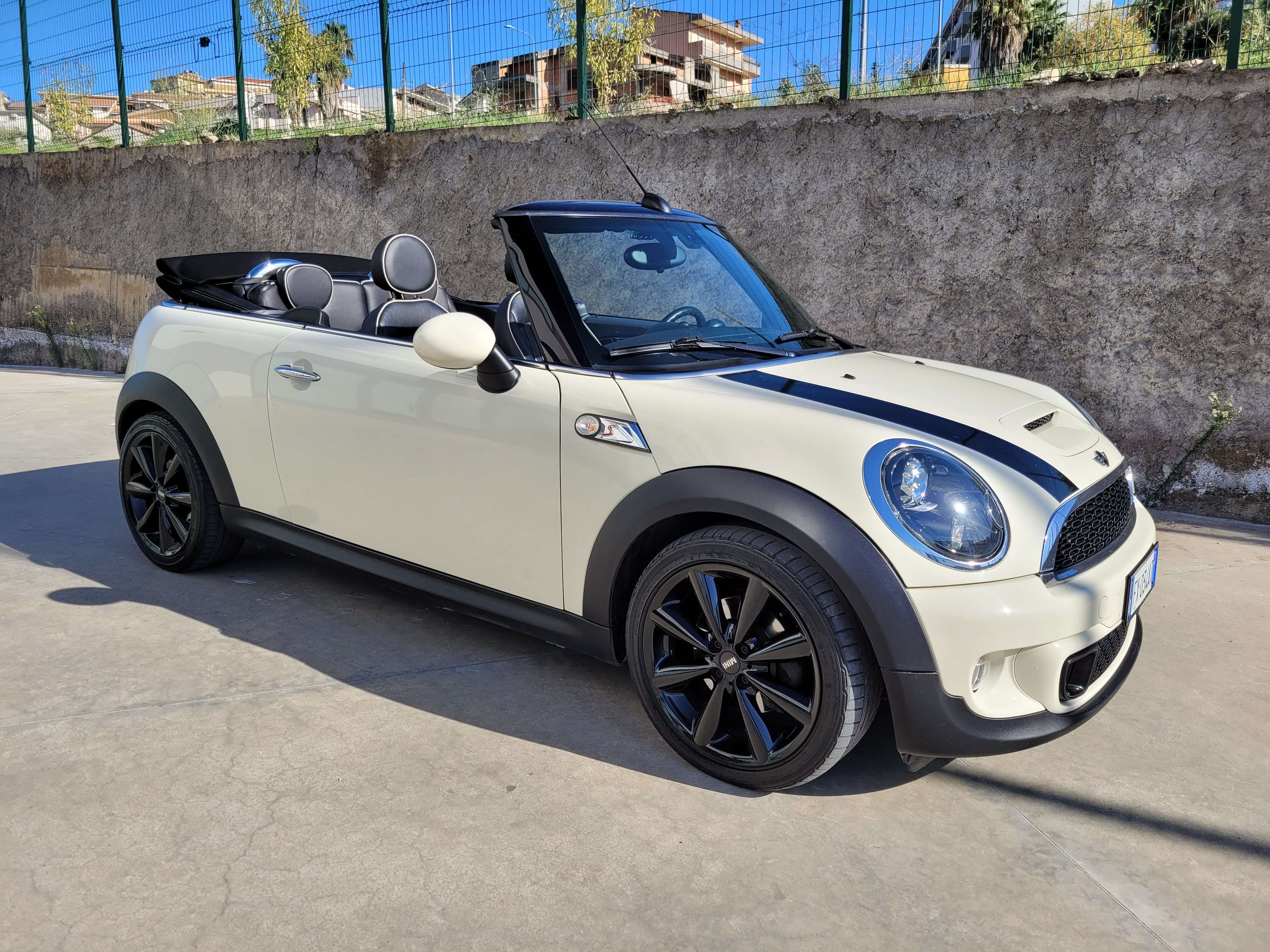 MINI Cooper SD CabrioMini Cabrio 2.0 Cooper SD