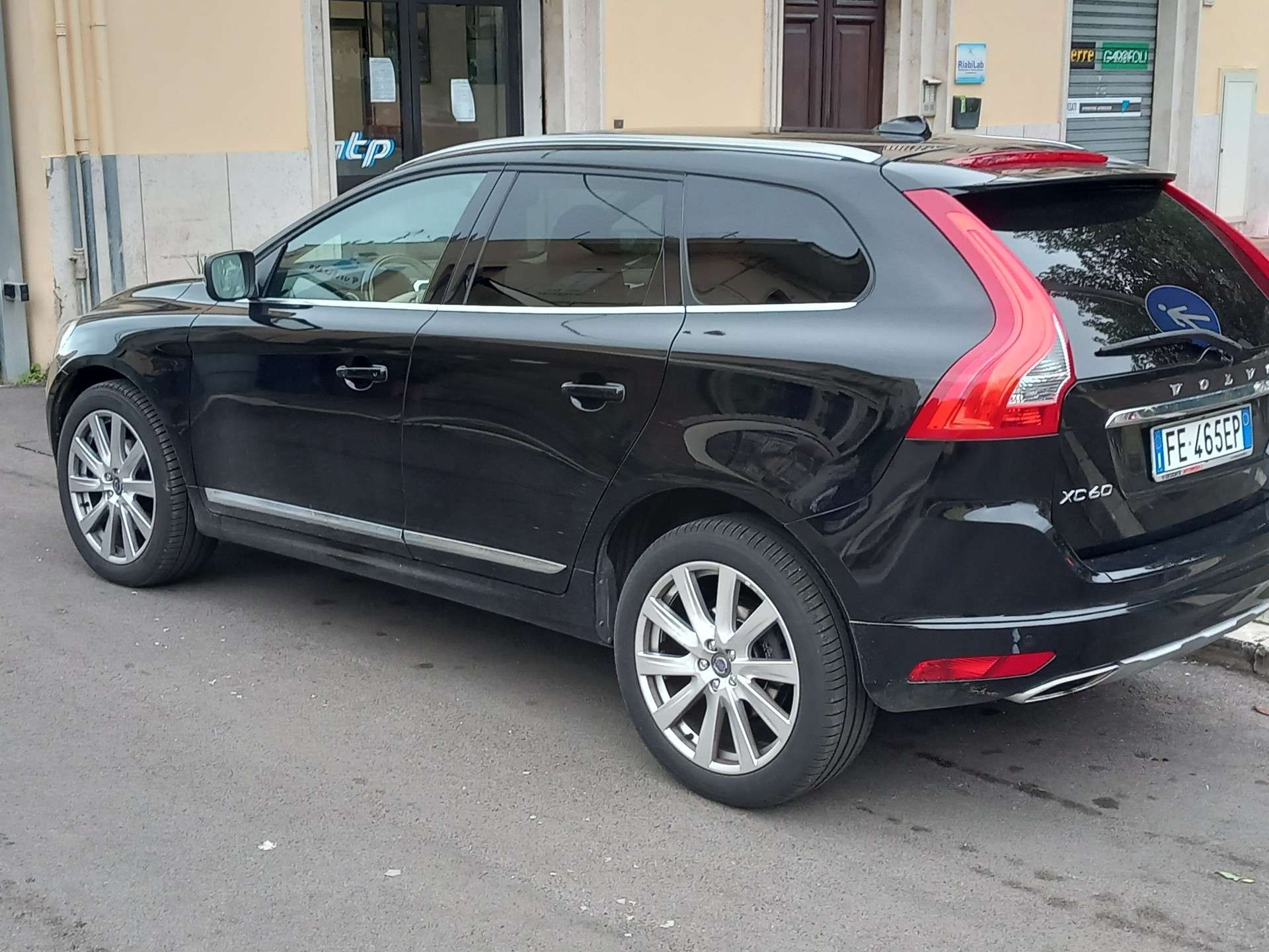 Volvo XC602.4 d4 Business awd 190cv geatronic