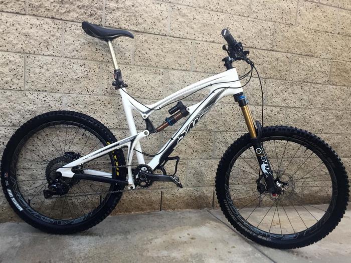 SANTA CRUZ NOMAD 2 C MOUNTAIN BIKE - XL LOTTI AGGIORNAMENTI CARBONIO