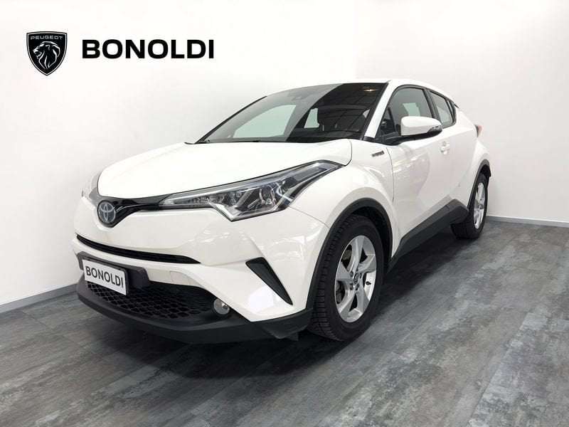 Toyota C-HR1.8 Hybrid E-CVT Business