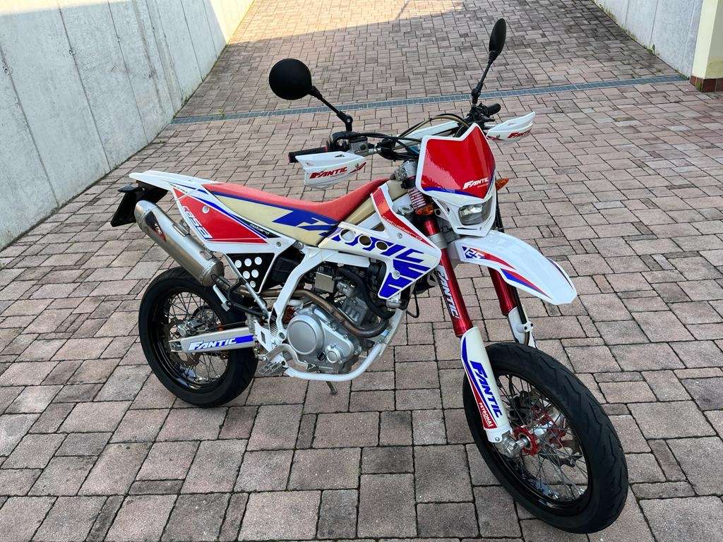 Fantic 125MMotard CASA