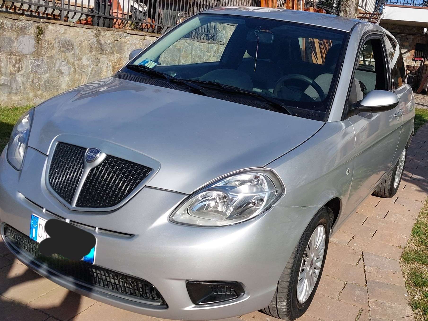 Lancia Ypsilon1.2 8v Argento