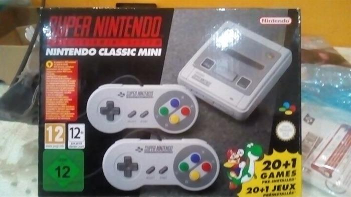 SUPER NINTENDO MINI CLASSIC