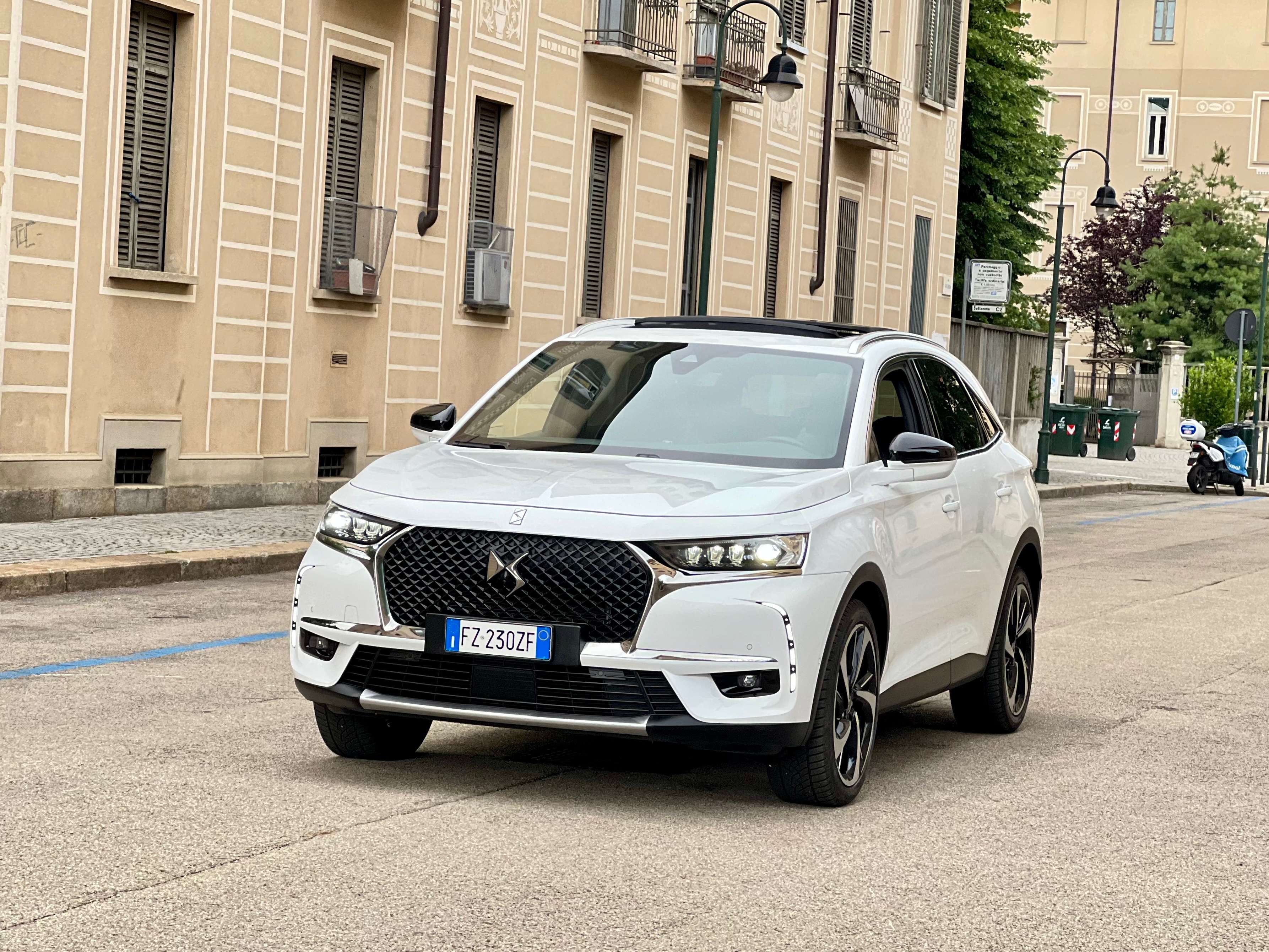 DS Automobiles DS 7 Crossback2.0 BlueHDi 180cv aut. EAT8 Euro6D Prestige Opera