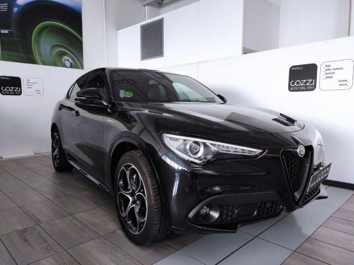 ALFA ROMEO Stelvio Stelvio 2.2 Turbodiesel 210 CV AT8 Q4 Veloce