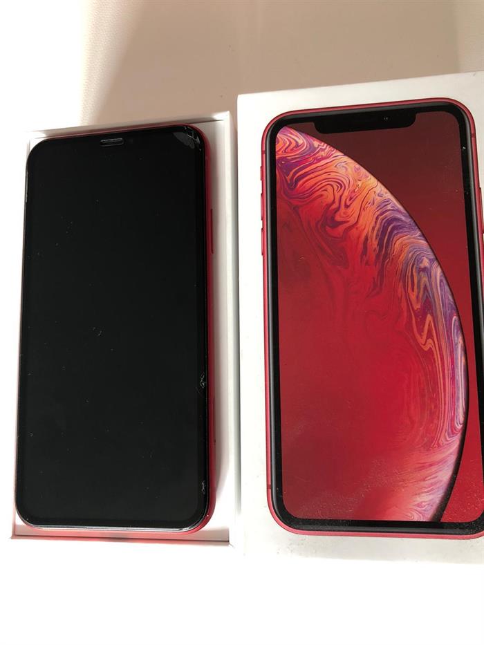 IPHONE XR RED