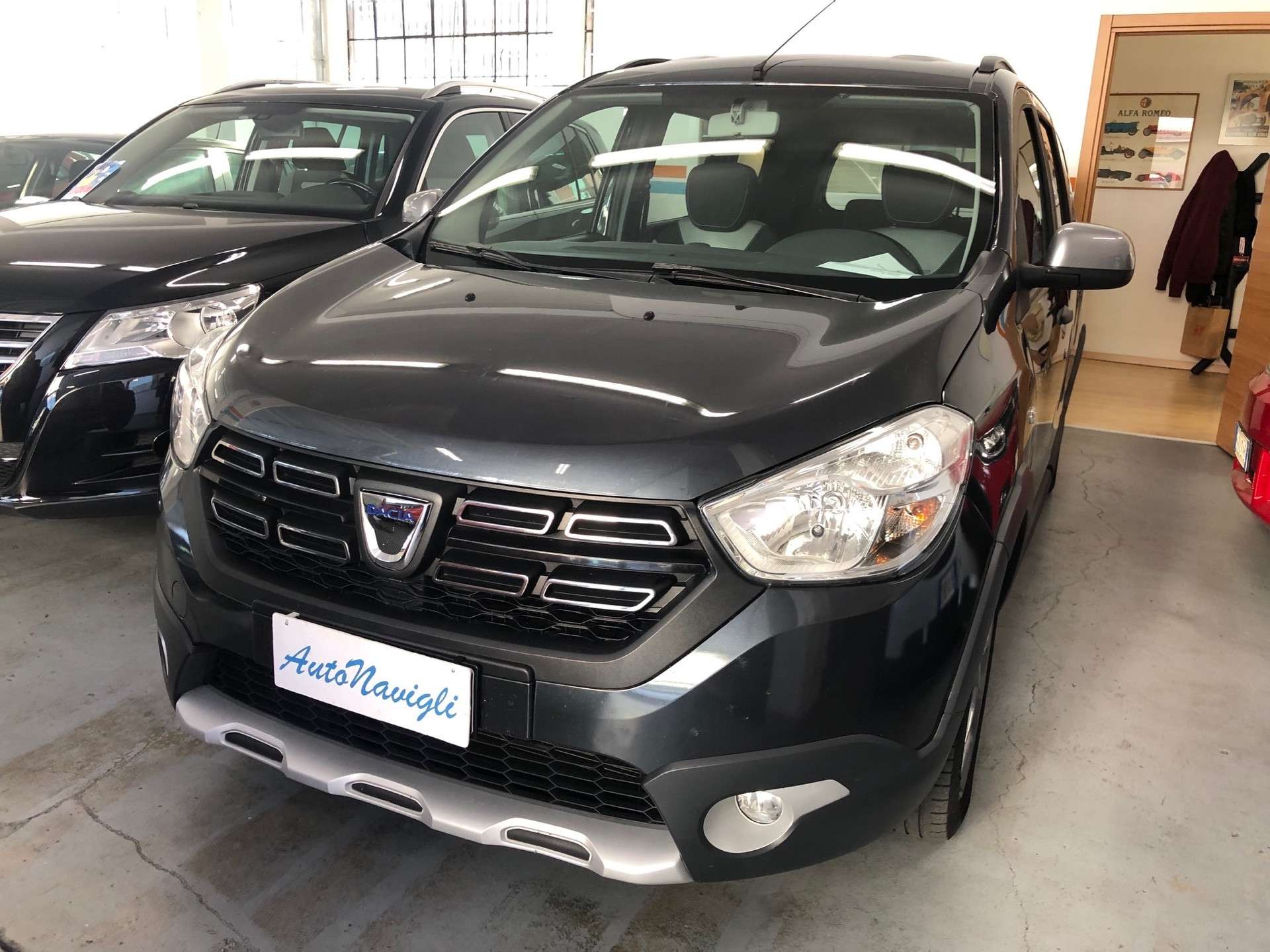 Dacia LodgyStepway 1.6 110CV GPL 5 posti - Autonavigli