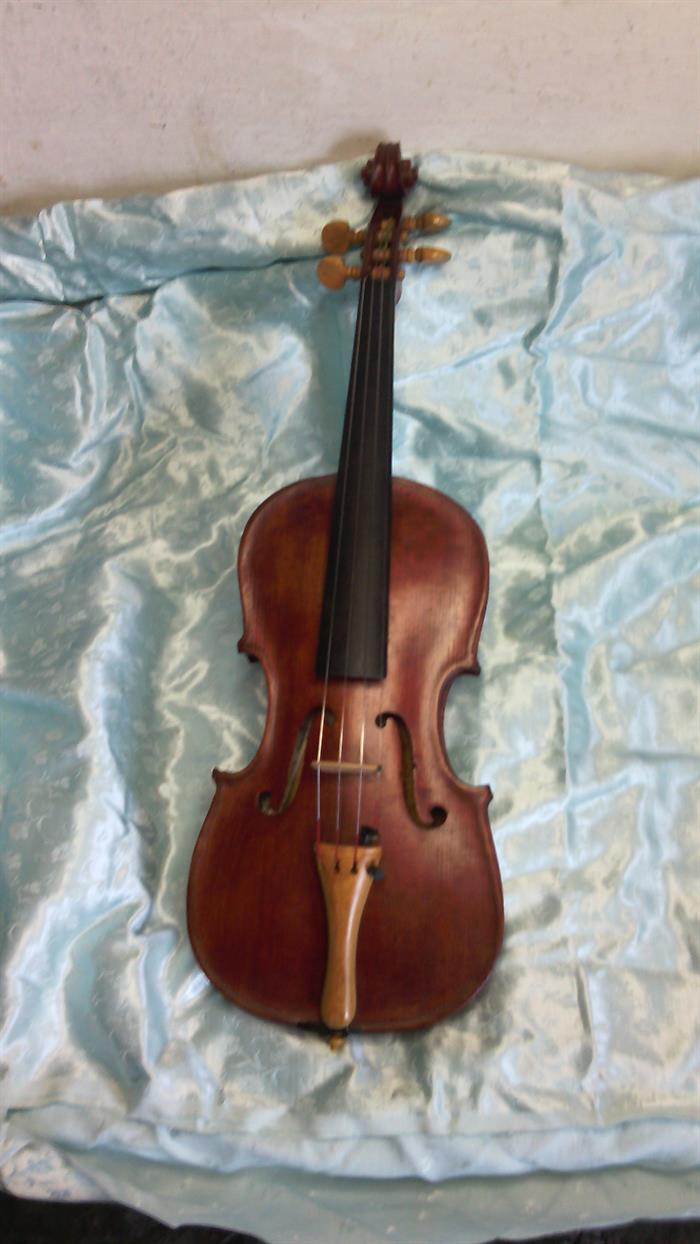 VIOLINO D`EPOCA