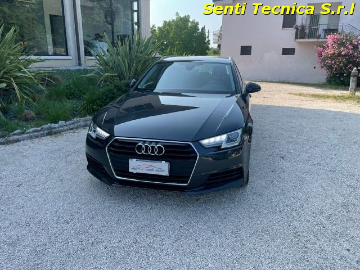 AUDI A4 5ª serie A4 Avant 2.0 TDI 122 CV S tronic Business