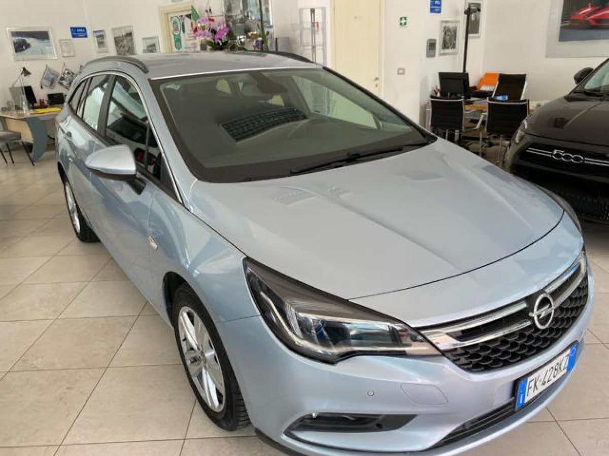 OPEL Astra 5ª serie Astra 1.6 CDTi 110CV Start&Stop Sports Tourer Innovation