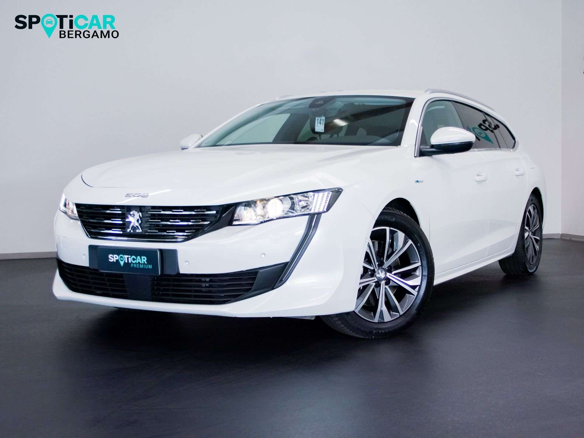 Peugeot 508Hybrid 225 e-EAT8 SW Allure