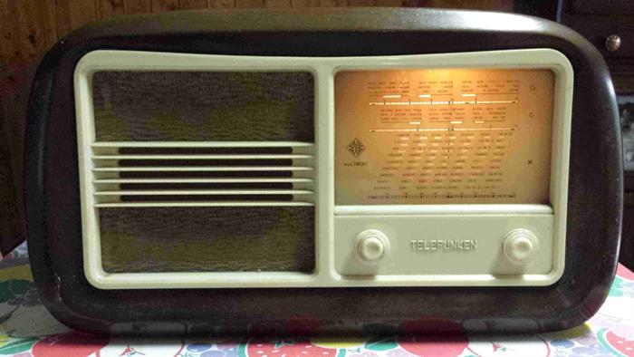 RADIO TELEFUNKEN 1953