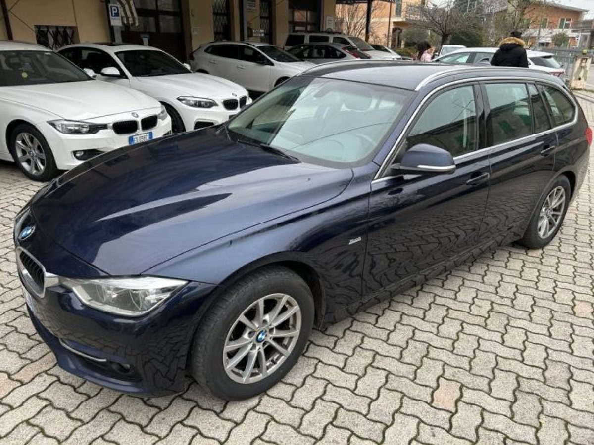 BMW Serie 3 (F30/31) 316d Touring Business Advantage