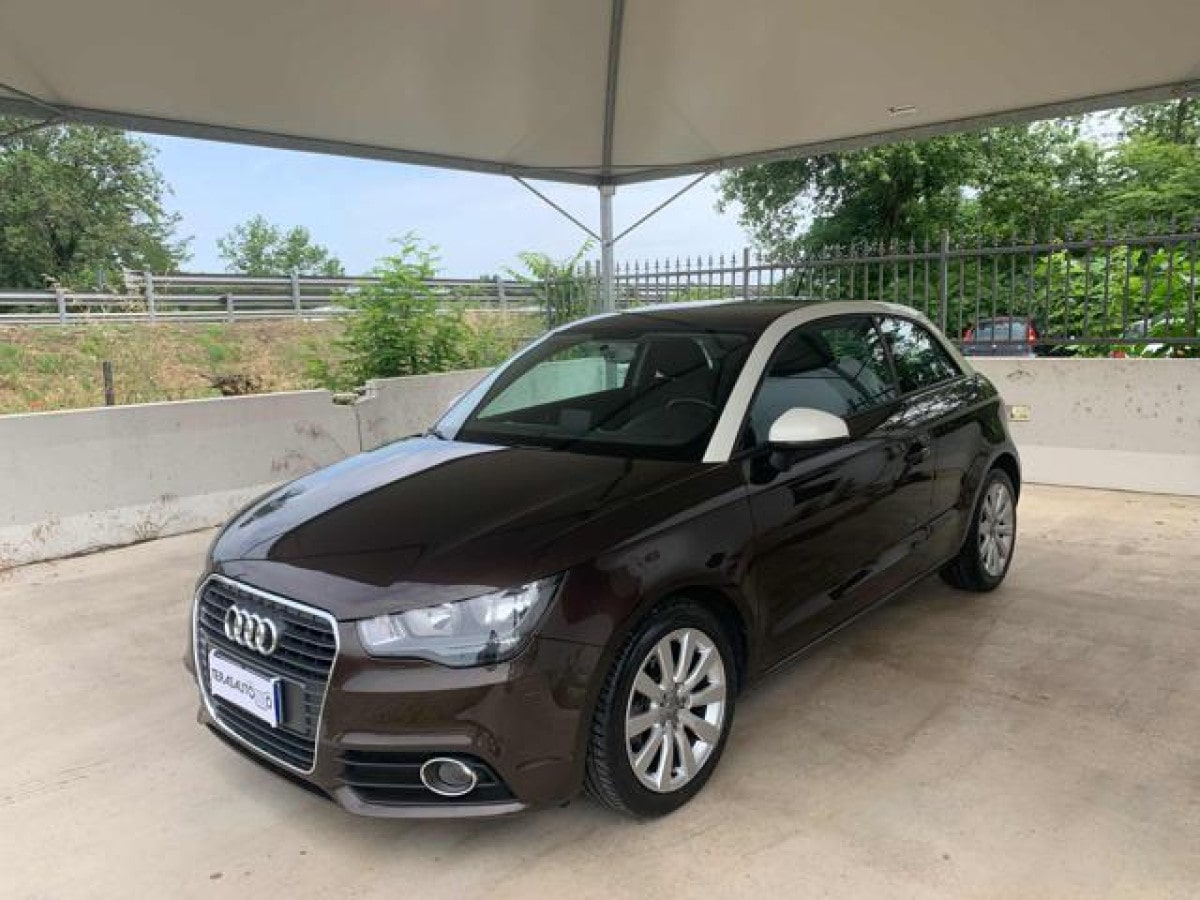 AUDI A1/S1 A1 1.2 TFSI Attraction