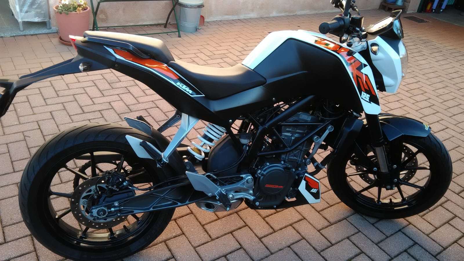 KTM 125 DukeABS