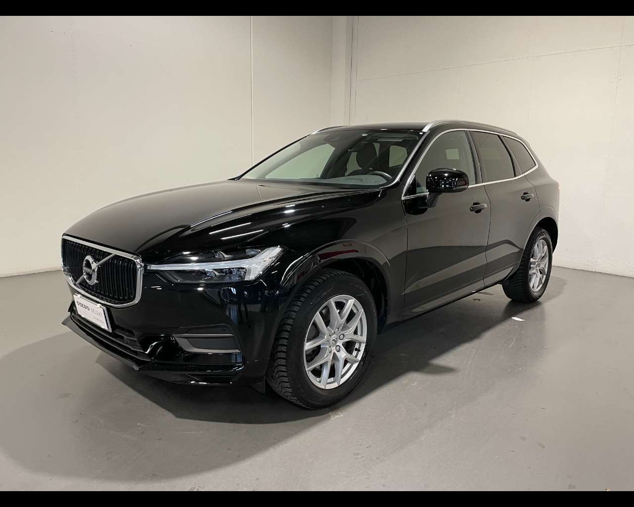 Volvo XC60B4 GEARTRONIC MOMENTUM