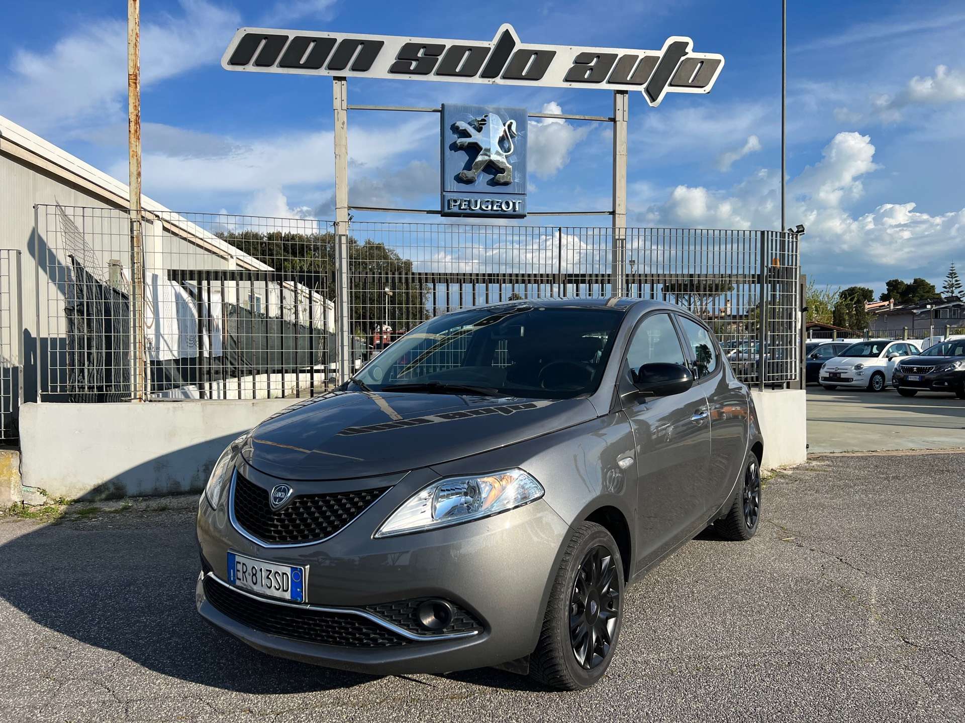 Lancia Ypsilon1.2 8v Silver 69cv