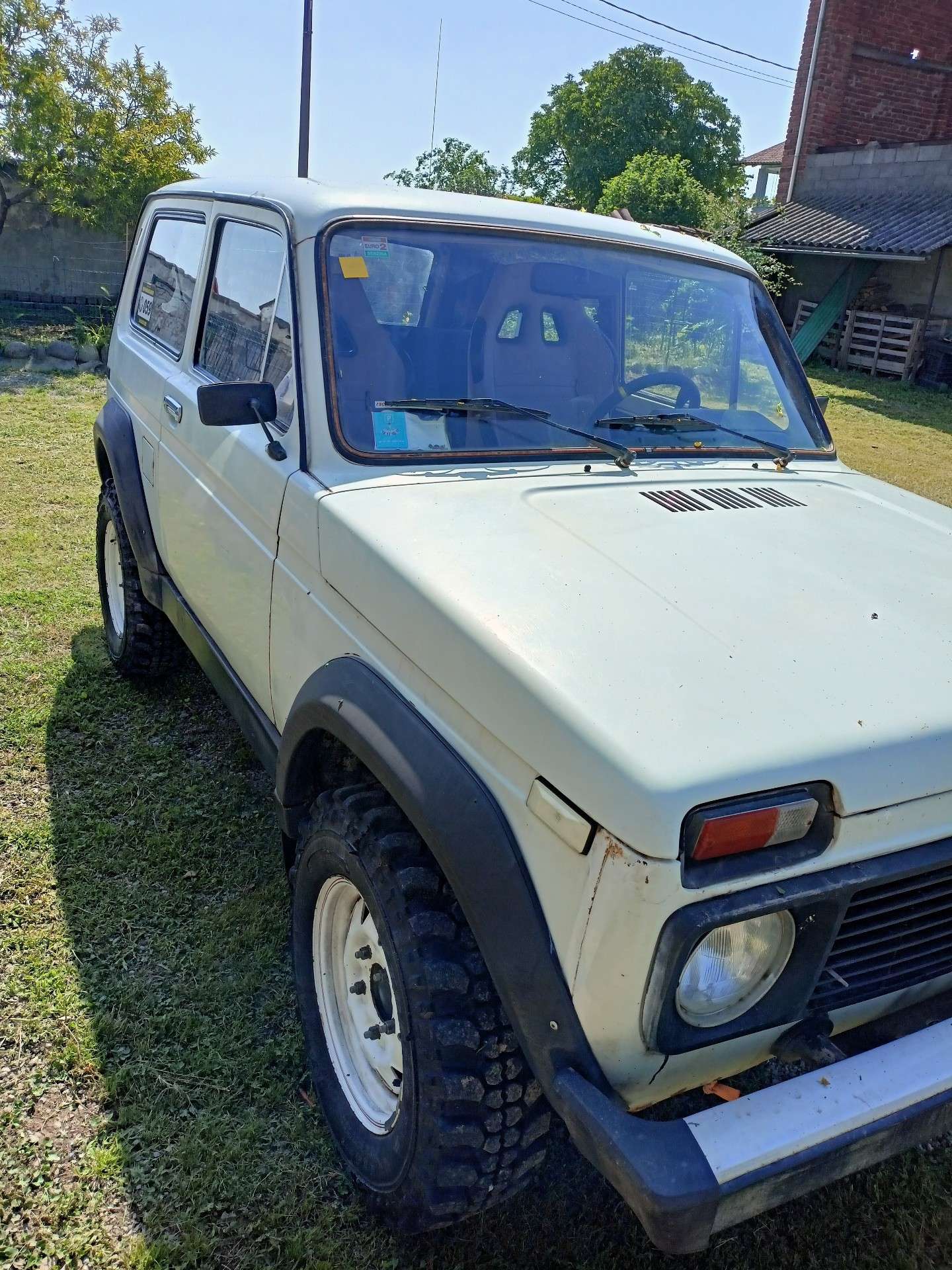 Lada Niva1.7i Everest