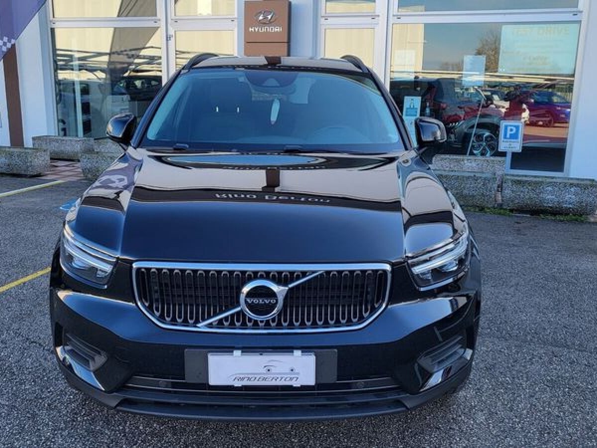 VOLVO XC40 (2017-->) XC40 D3 Business Plus