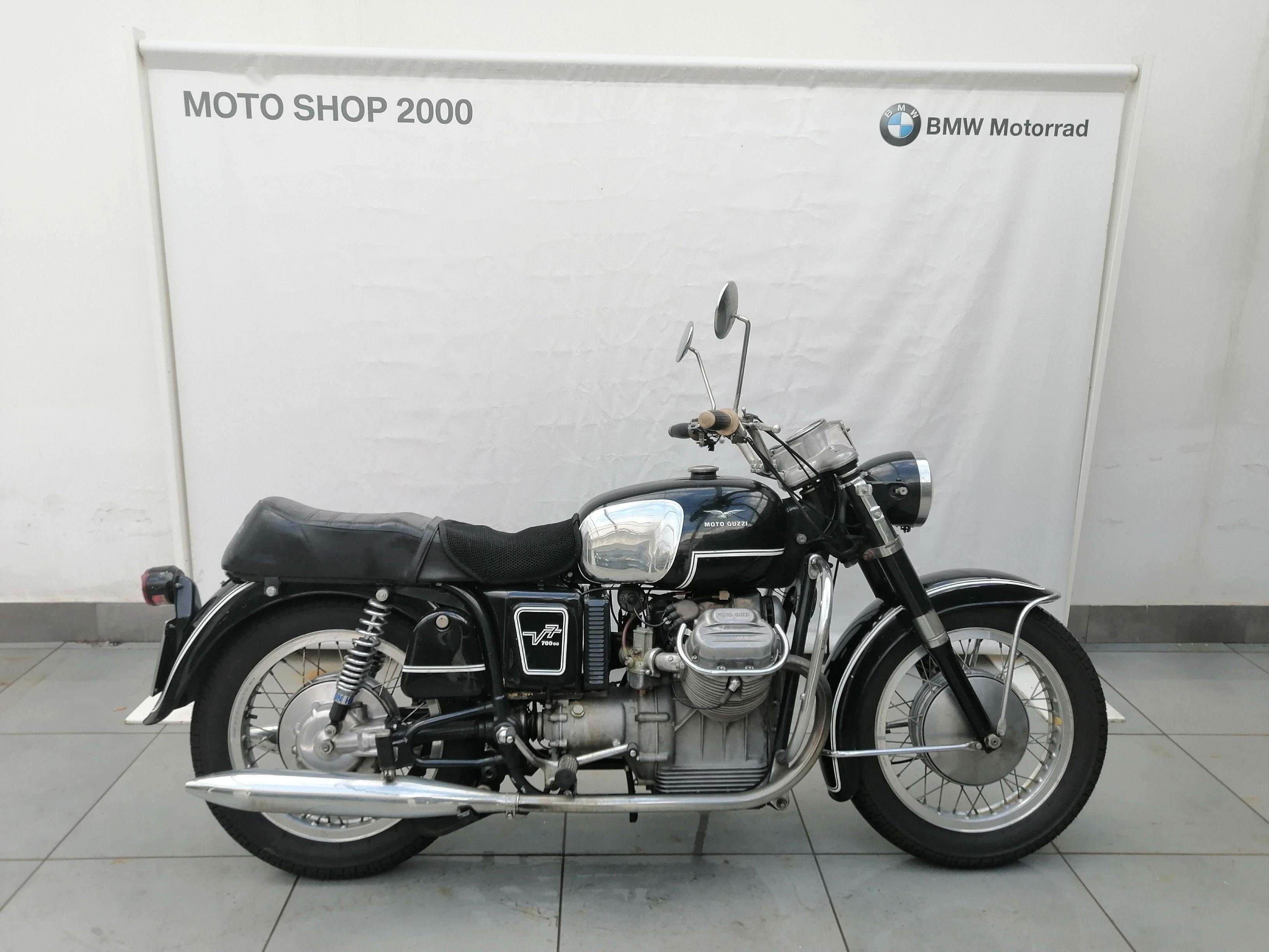 Moto Guzzi V 7