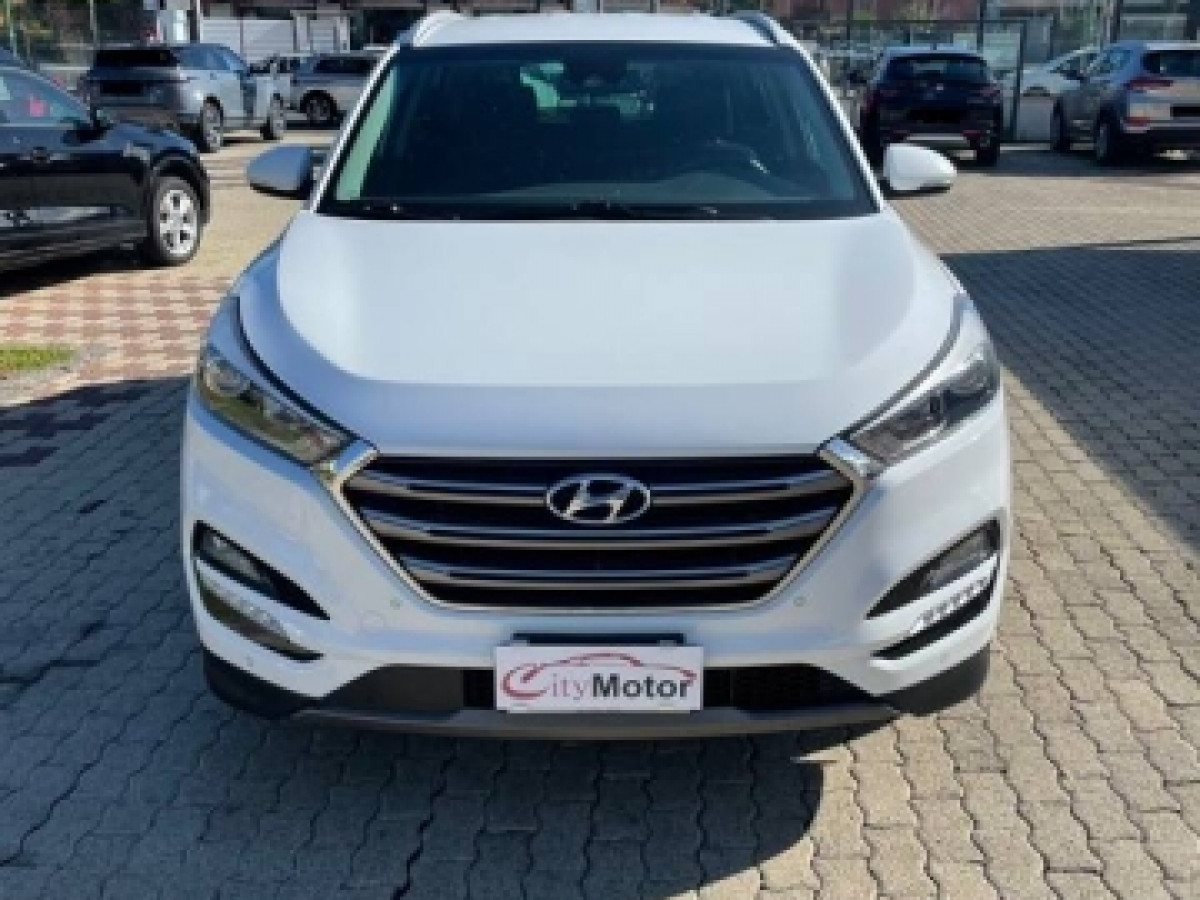 HYUNDAI Tucson 2ª serie Tucson 1.7 crdi Xpossible 2wd 115cv