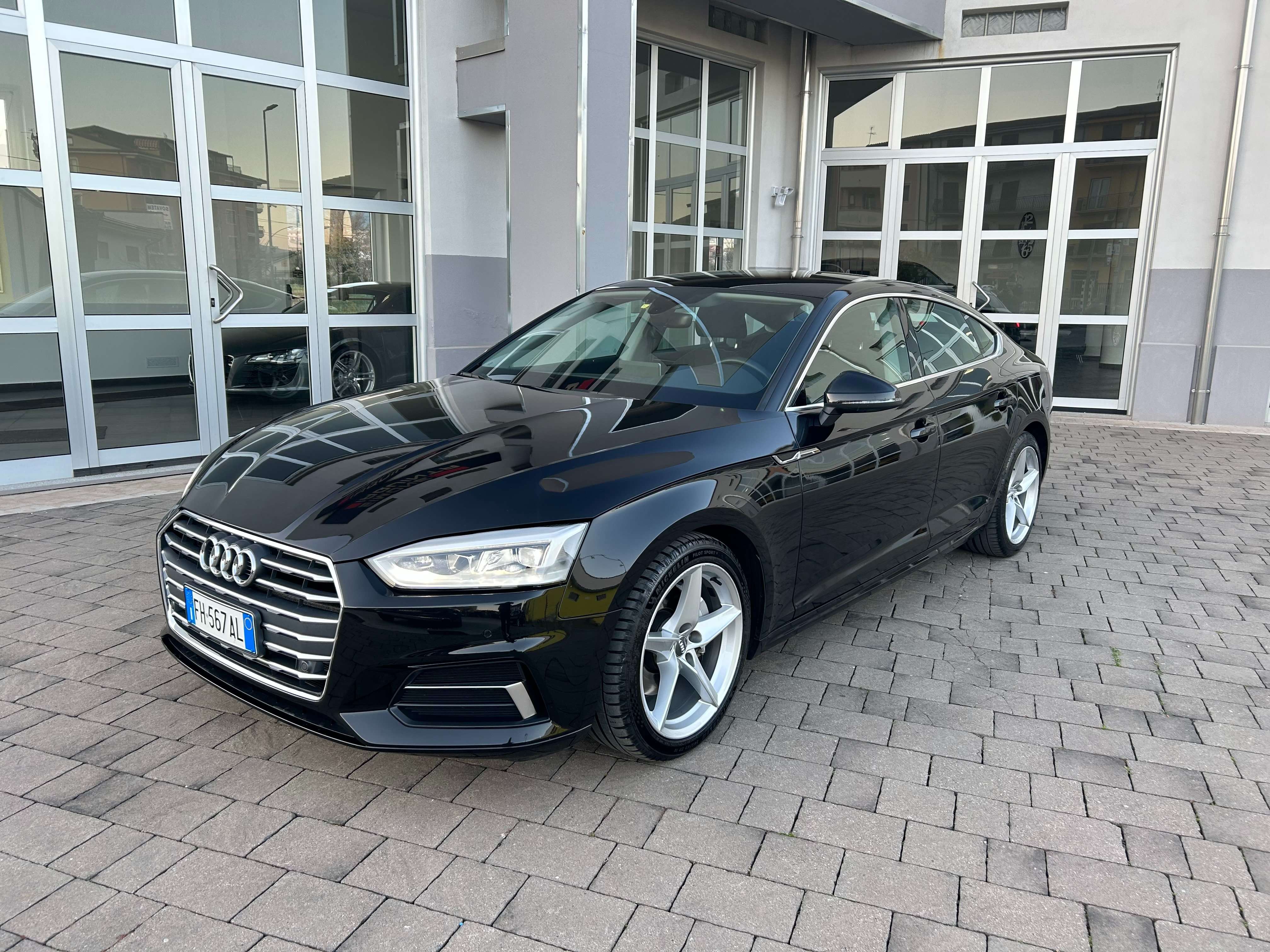 Audi A5Sportback 40 2.0 tdi Sport 190cv s-tronic