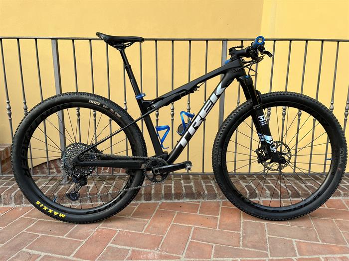 TREK SUPERCALIBER 9.8 XT 2021