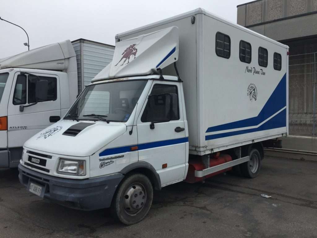 Iveco Daily49E12 PATENTE C TRASPORTO DI COSE ED ANIMALI VIVI