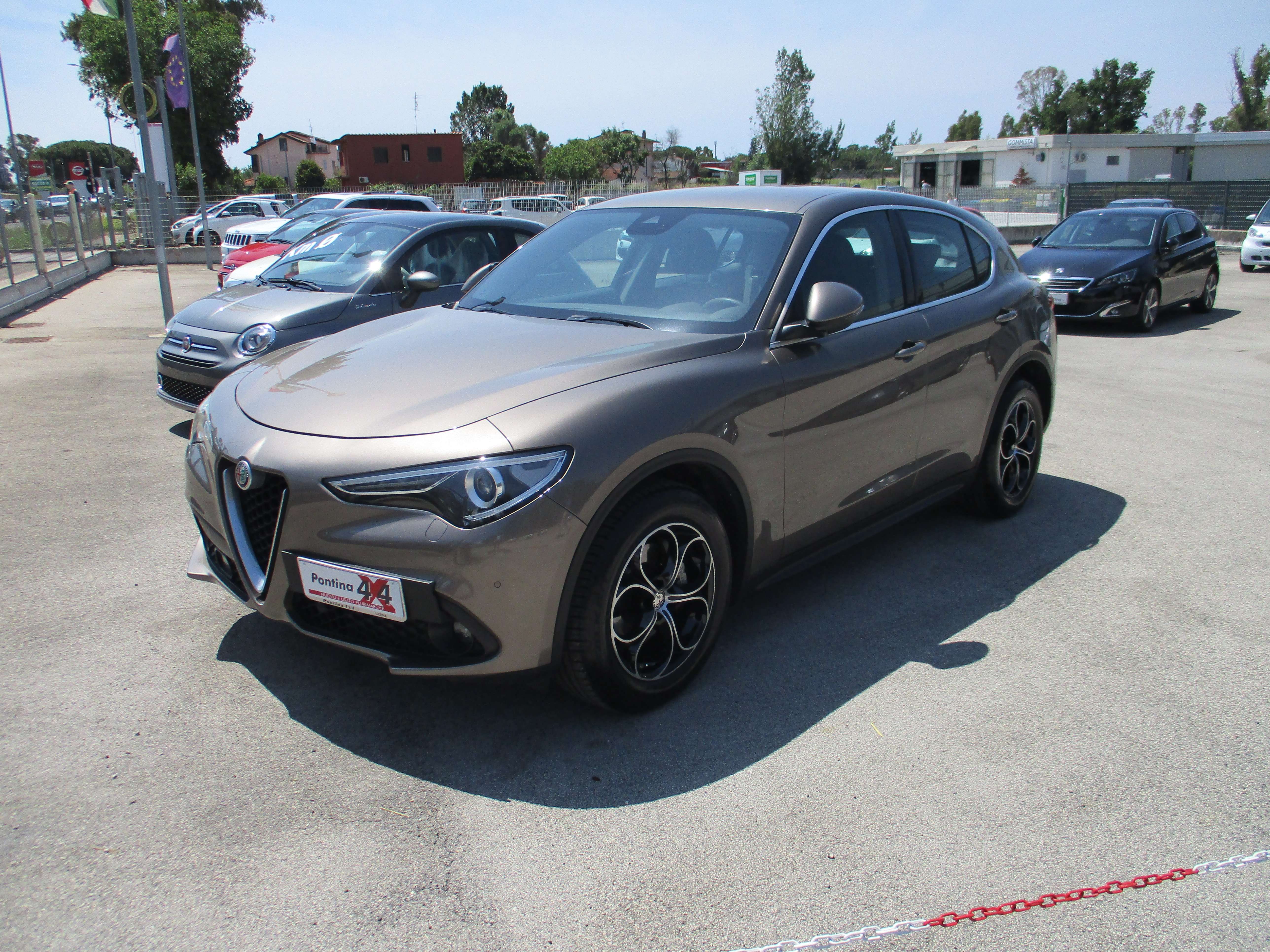 Alfa Romeo Stelvio2.2 t Business rwd 180cv auto