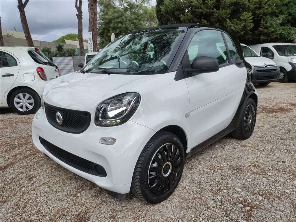 smart forTwo1.0 Youngster OK NEOPATENTATI CRUISE,CLIMA