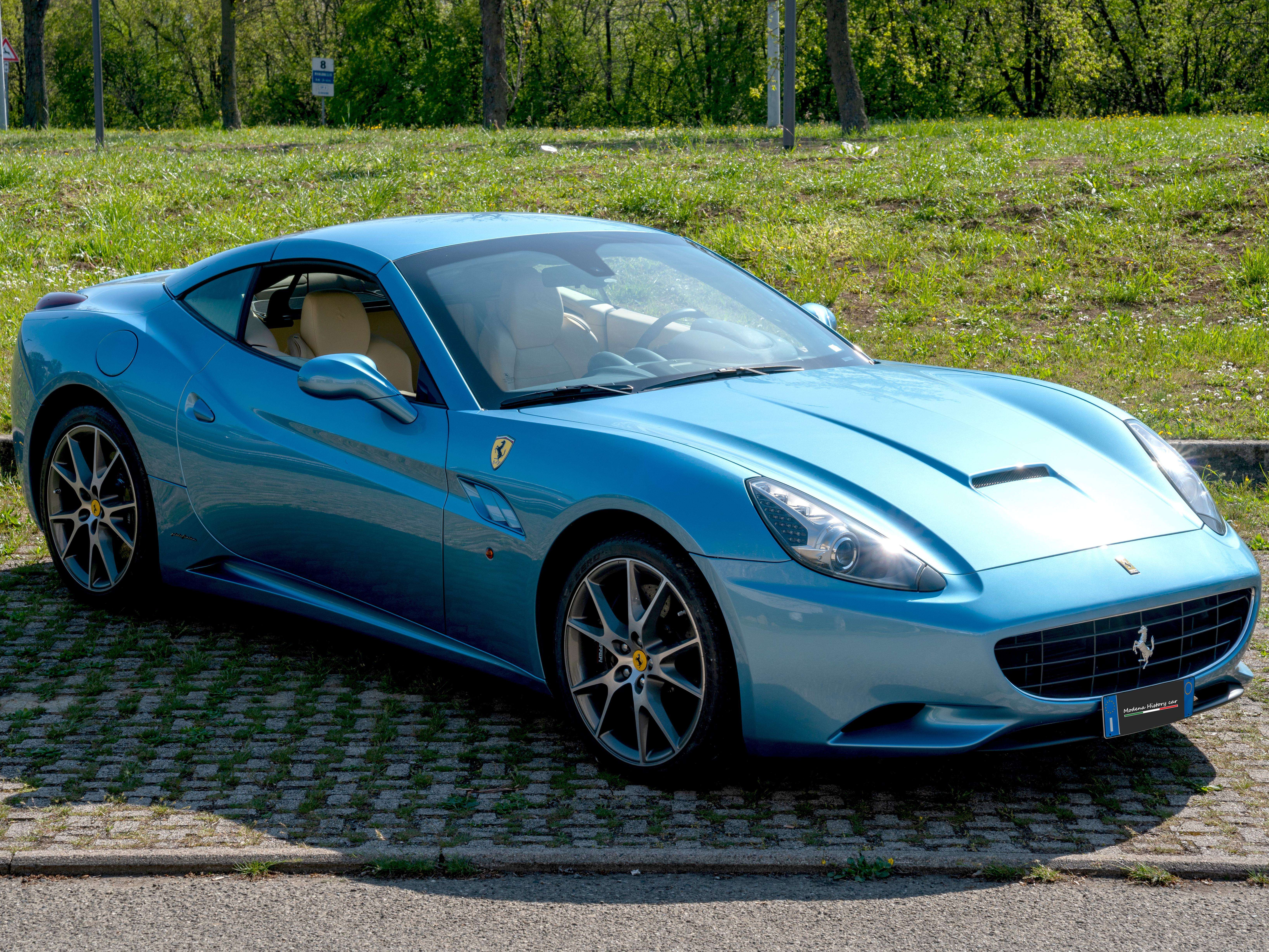 Ferrari California4.3 dct