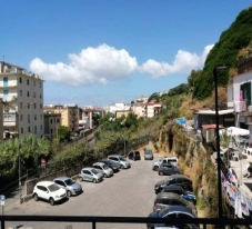 Pozzuoli Adiac. Lungomare appartamento luminoso e ristrutturato