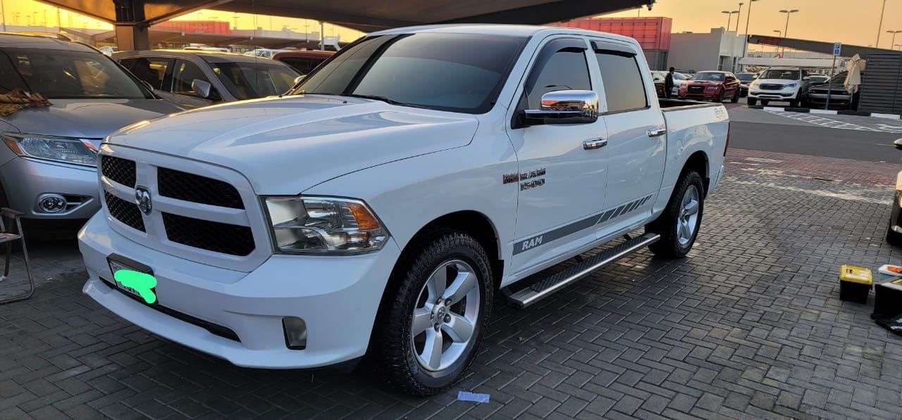 Dodge RAM5,7 HEMI 4 PORTE 4X4 GANCIO TRAINO GPL INCLUSO IVA