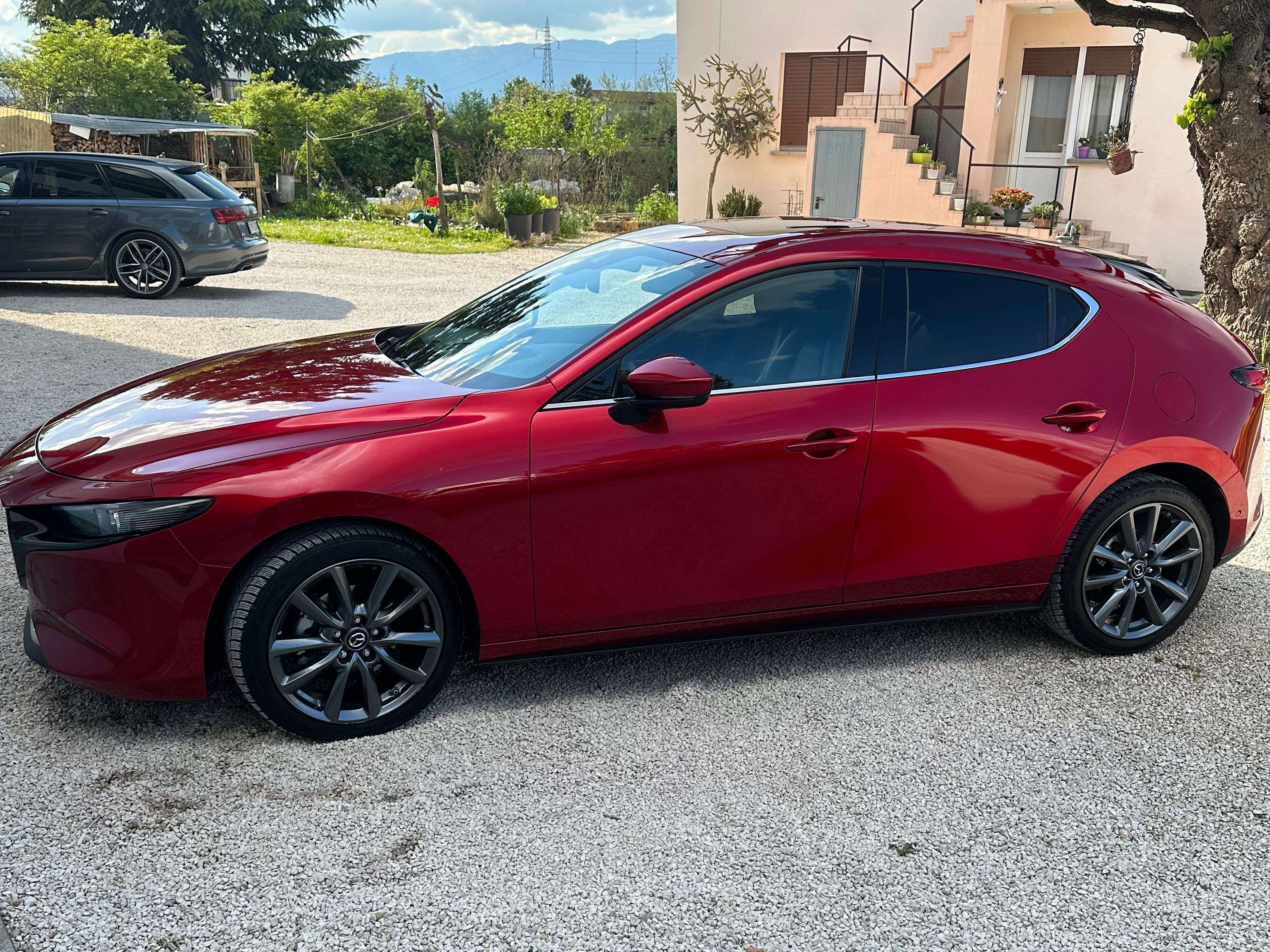 Mazda 35p 2.0 m-hybrid e-SKYACTIV X Exclusive 186cv