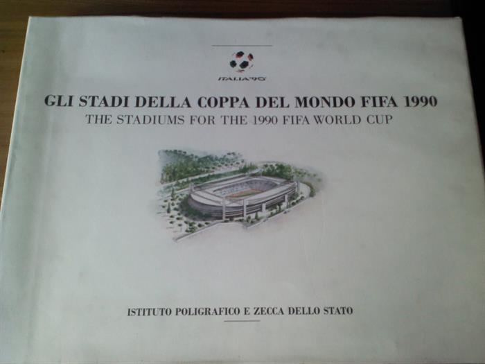 GLI STADI DELLA COPPA DEL MONDO FIFA 1990 - ZECCA DELLO STATO - LIBRO DA COLLEZIONE - MONDIALI DI CALCIO ITALIA `90