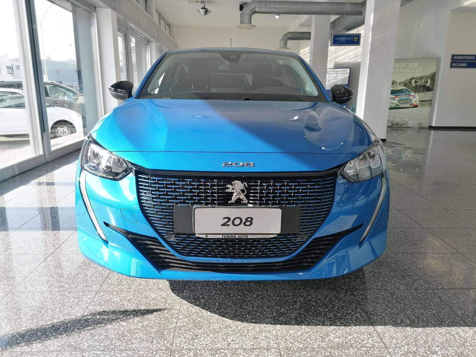 Peugeot 208e-208 *** Allure Pack***  100kW caricatore 11kw