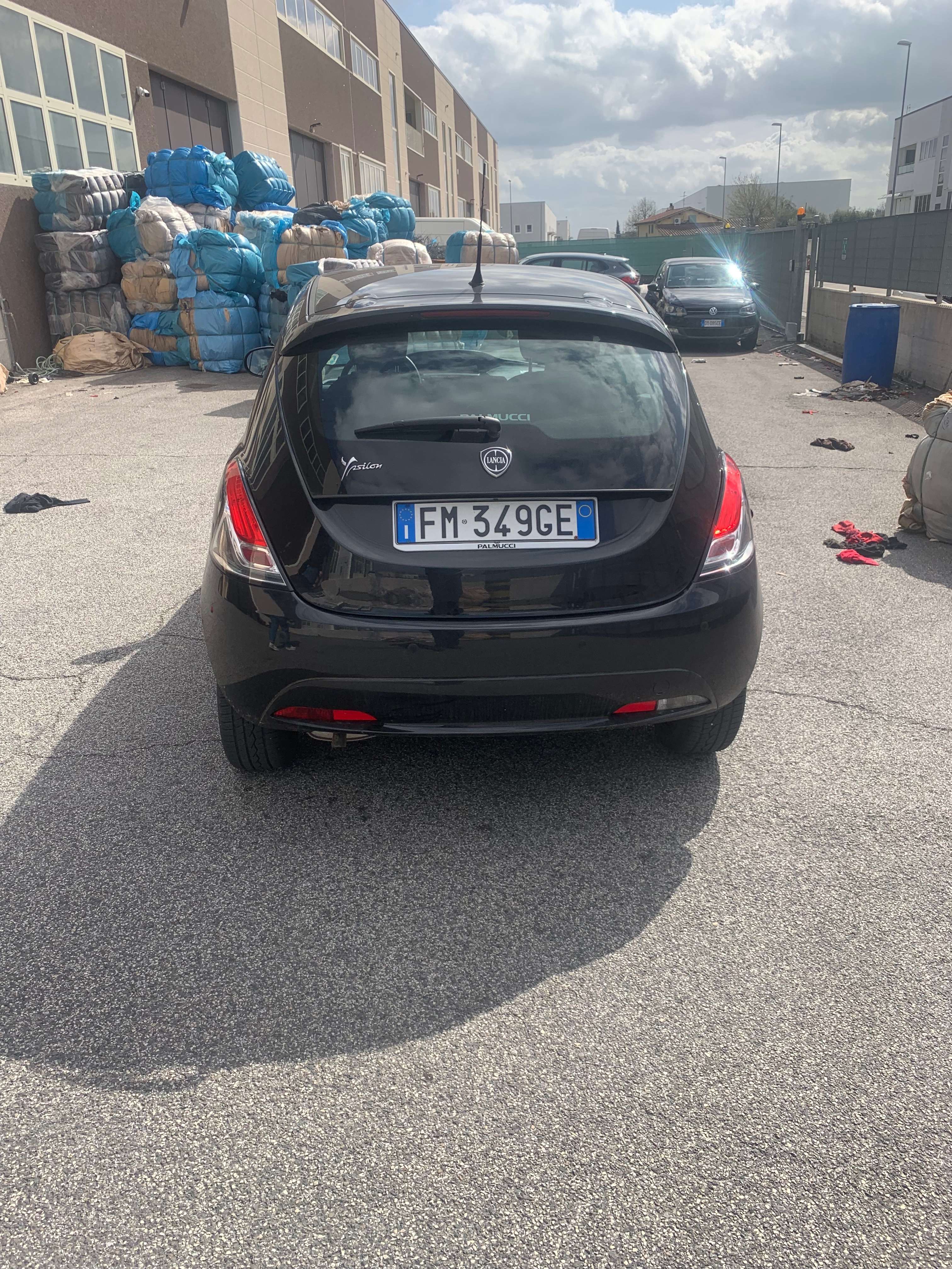 Lancia YpsilonYpsilon 1.2 Silver 69cv