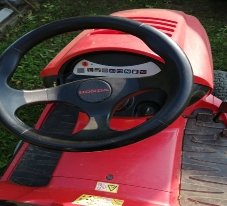 Trattorino tagliaerba honda 2622 