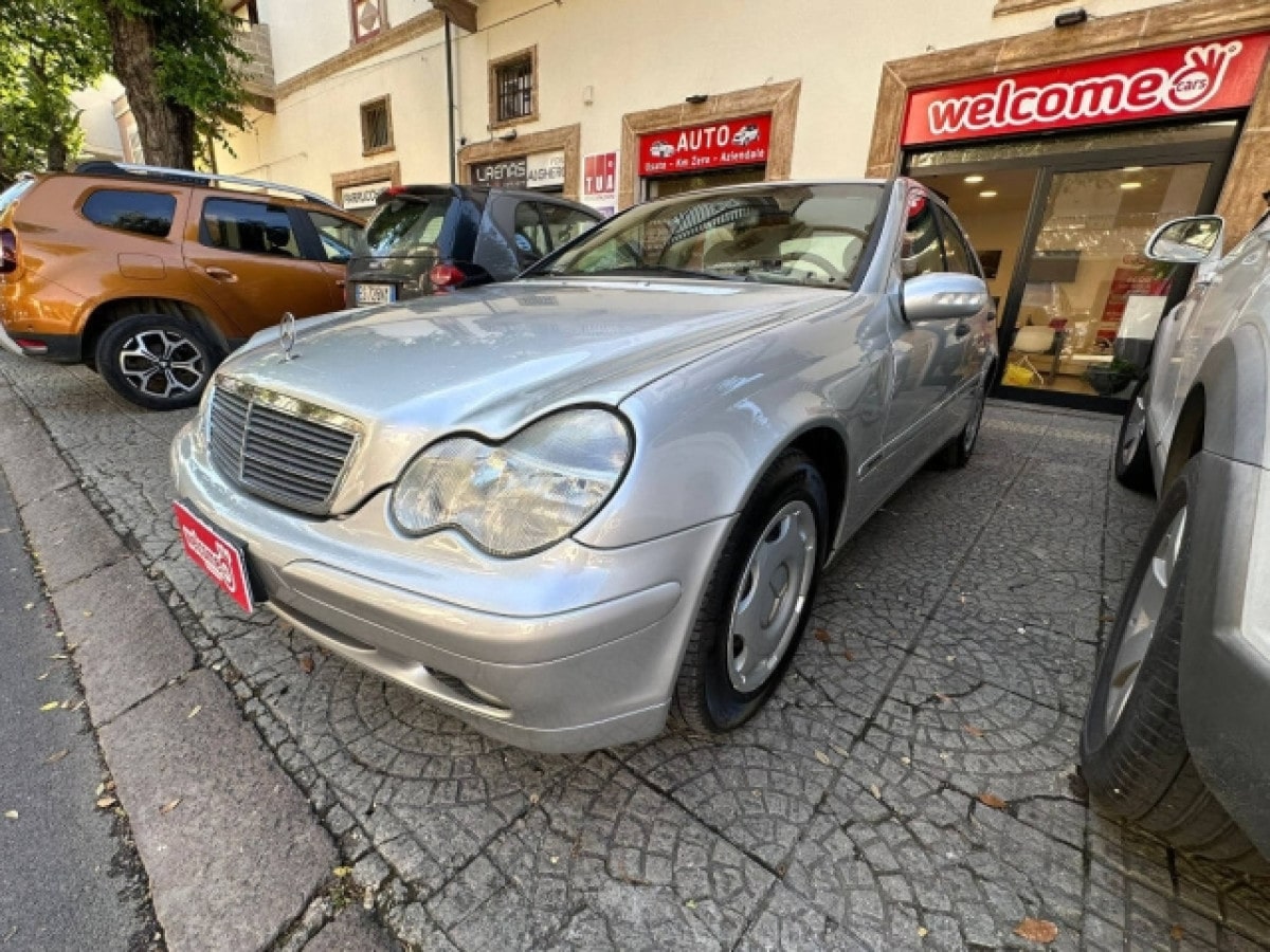 MERCEDES Classe C (W/S204) C 220 CDI Classic