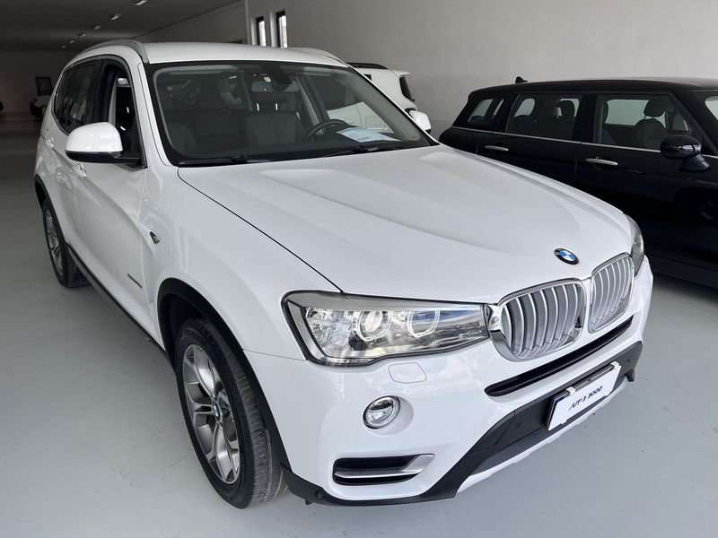 BMW X3X3 xDrive20d xLine