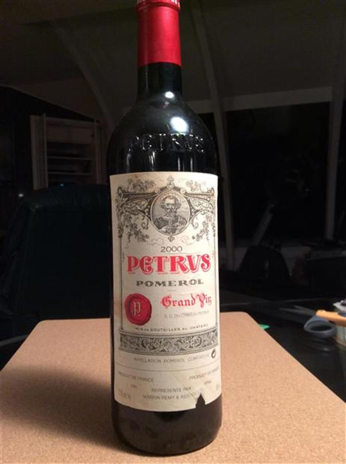 VINO PETRUS POMOREL 2000