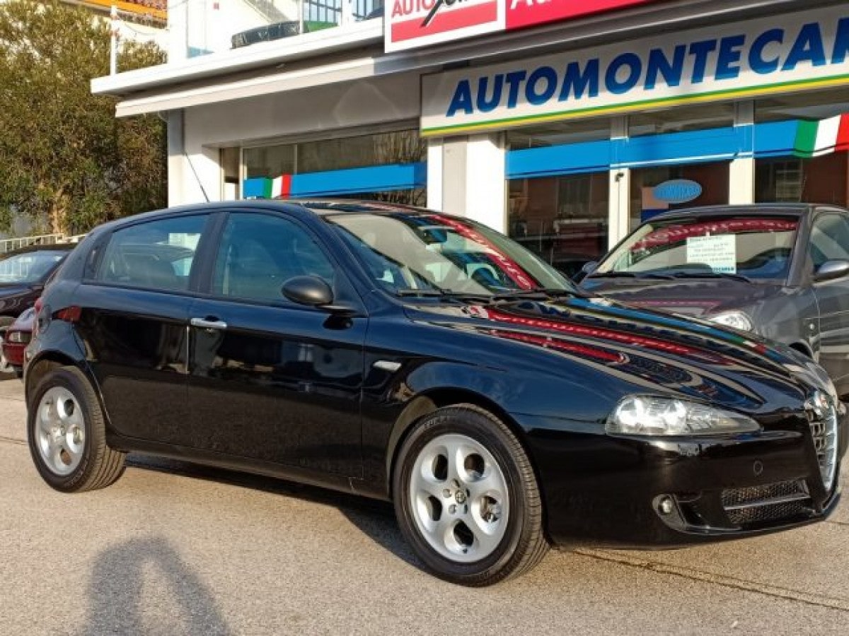 ALFA ROMEO 147 2ª serie 147 1.6 16V TS (105) 5 porte Progression