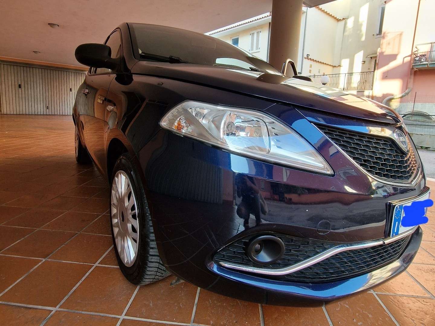 Lancia Ypsilon1.2 Silver 69cv GPL