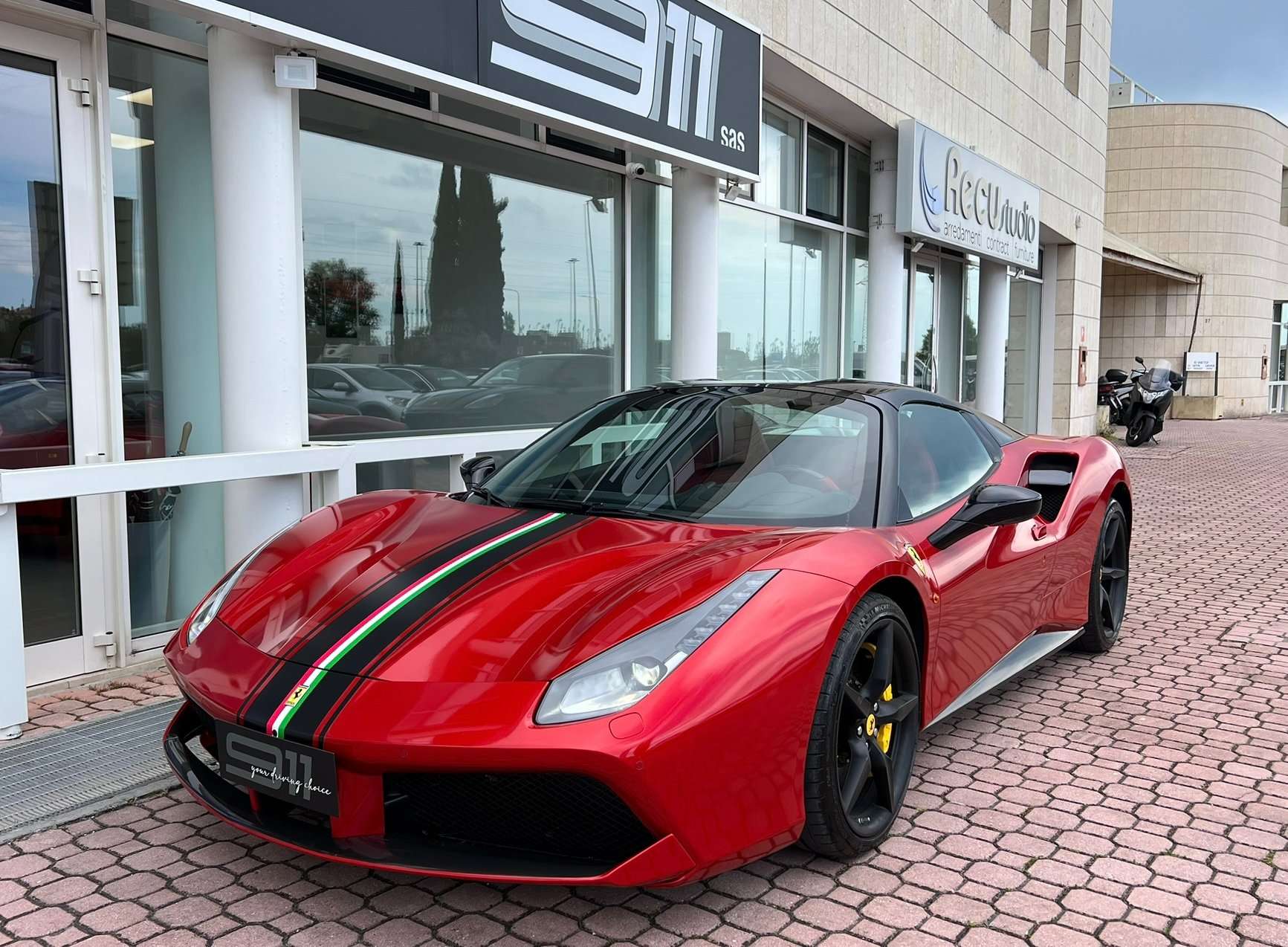 Ferrari 488Spider 3.9 dct - Atelier 70° Anniversario