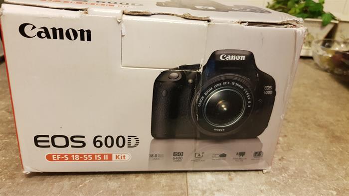 CANON EOS 600D