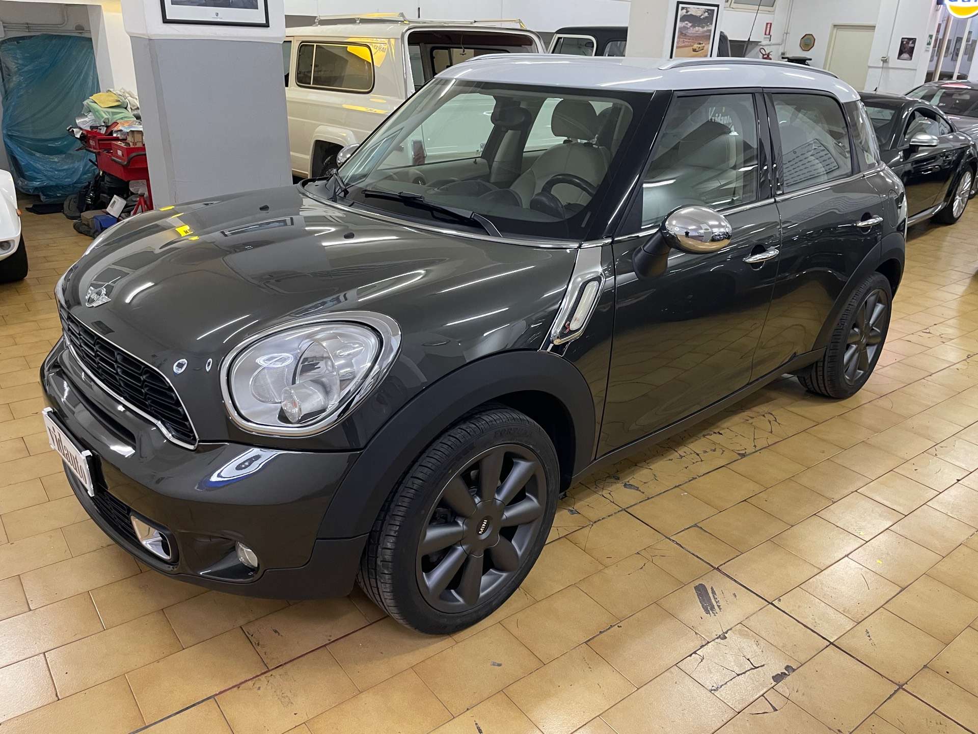 MINI Cooper SD Countryman2.0