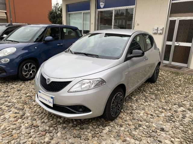 Lancia Ypsilon1.2 69 CV 5 porte Gold