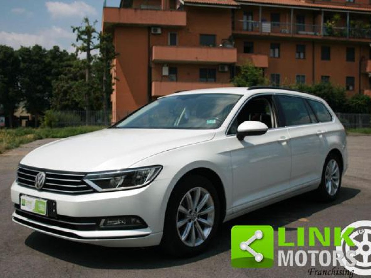 VOLKSWAGEN Passat 8ª serie Passat Variant 2.0 TDI Business BlueMotion Tech.